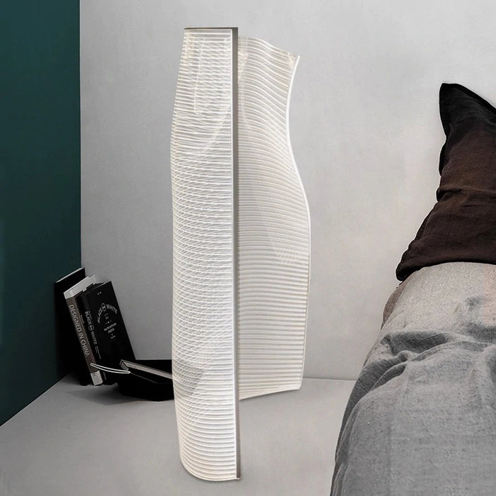 GWEILO QIN FLOOR LAMP | PARACHILNA - LODAMER